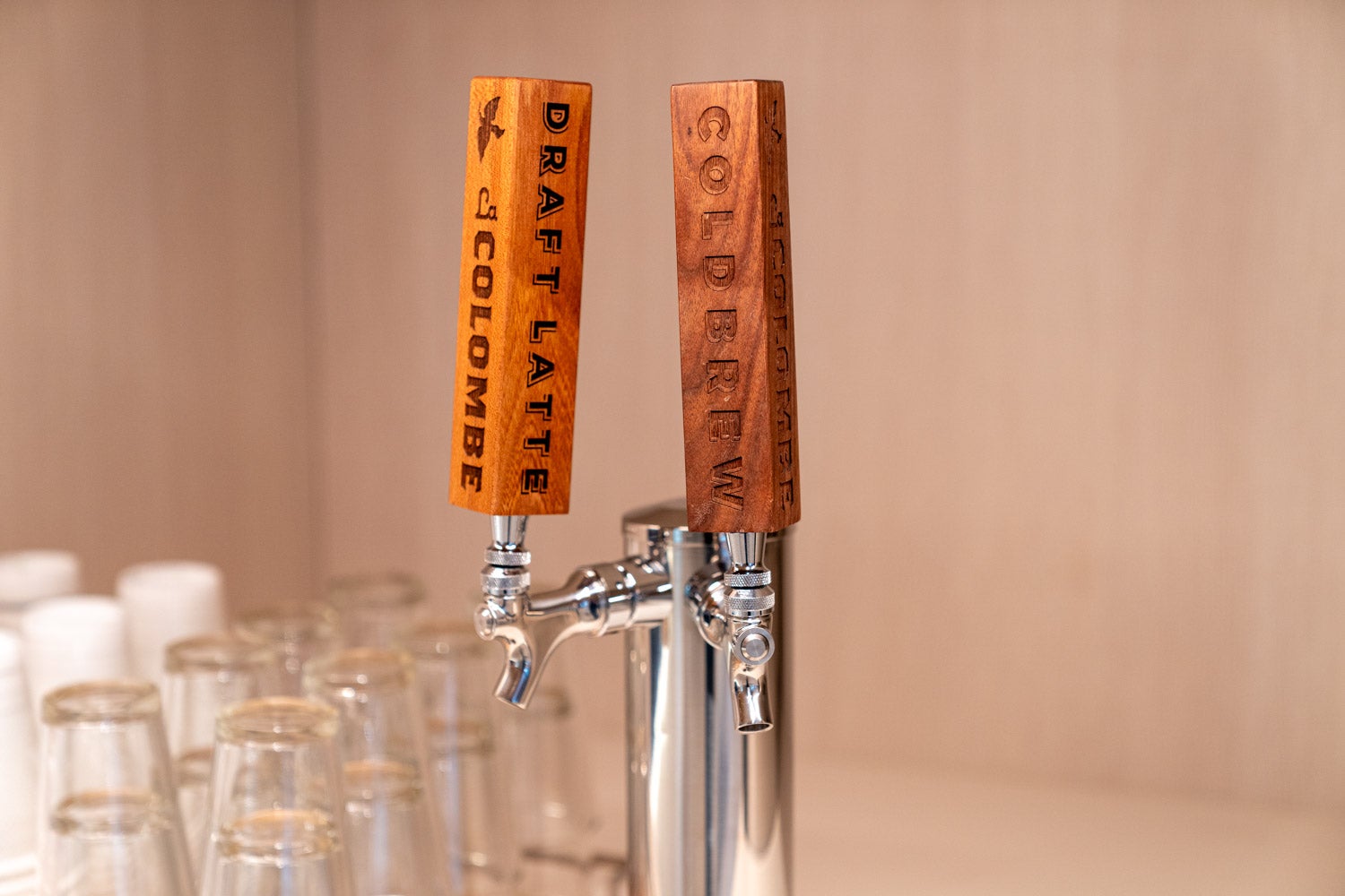 1st look at the brand-new Capital One Lounge at Washington Dulles - The ...