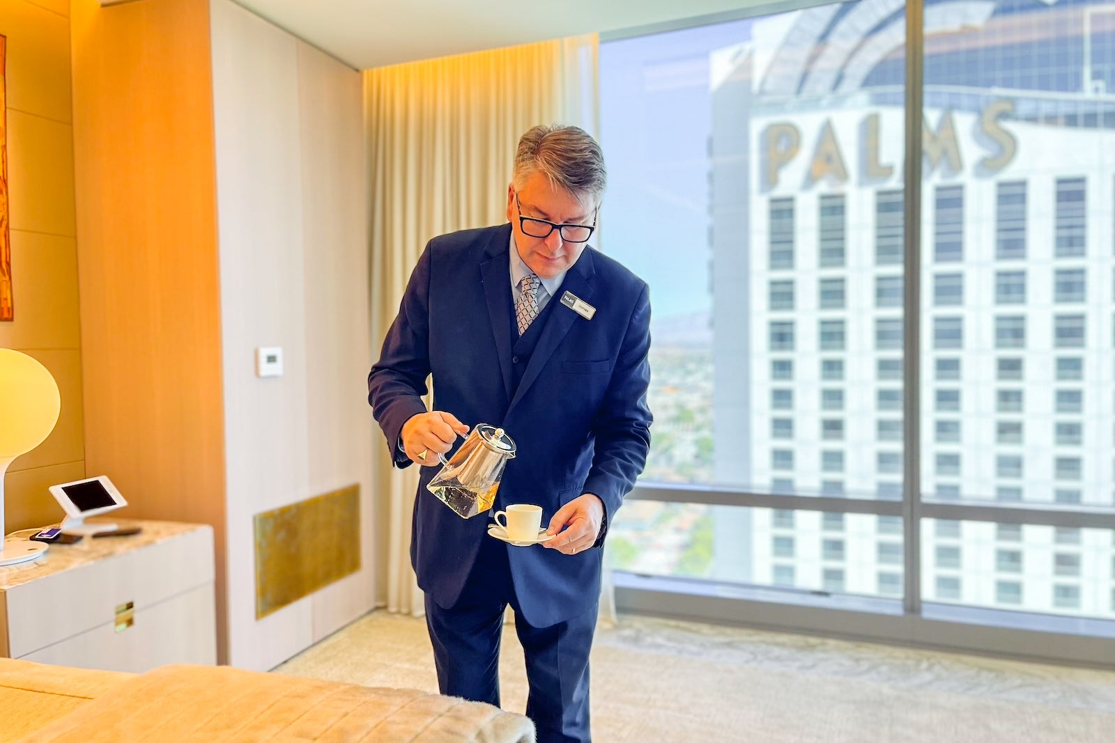 What it's like being a butler at a luxury Las Vegas resort - The Points Guy