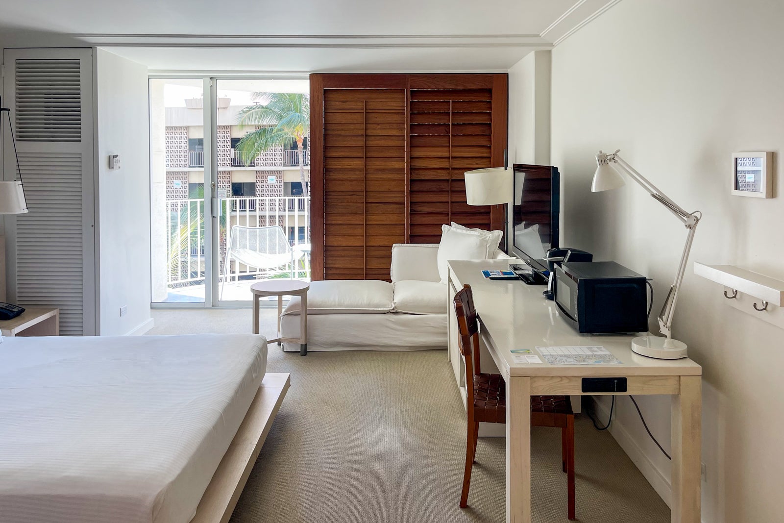 A review of The Modern Honolulu hotel - The Points Guy