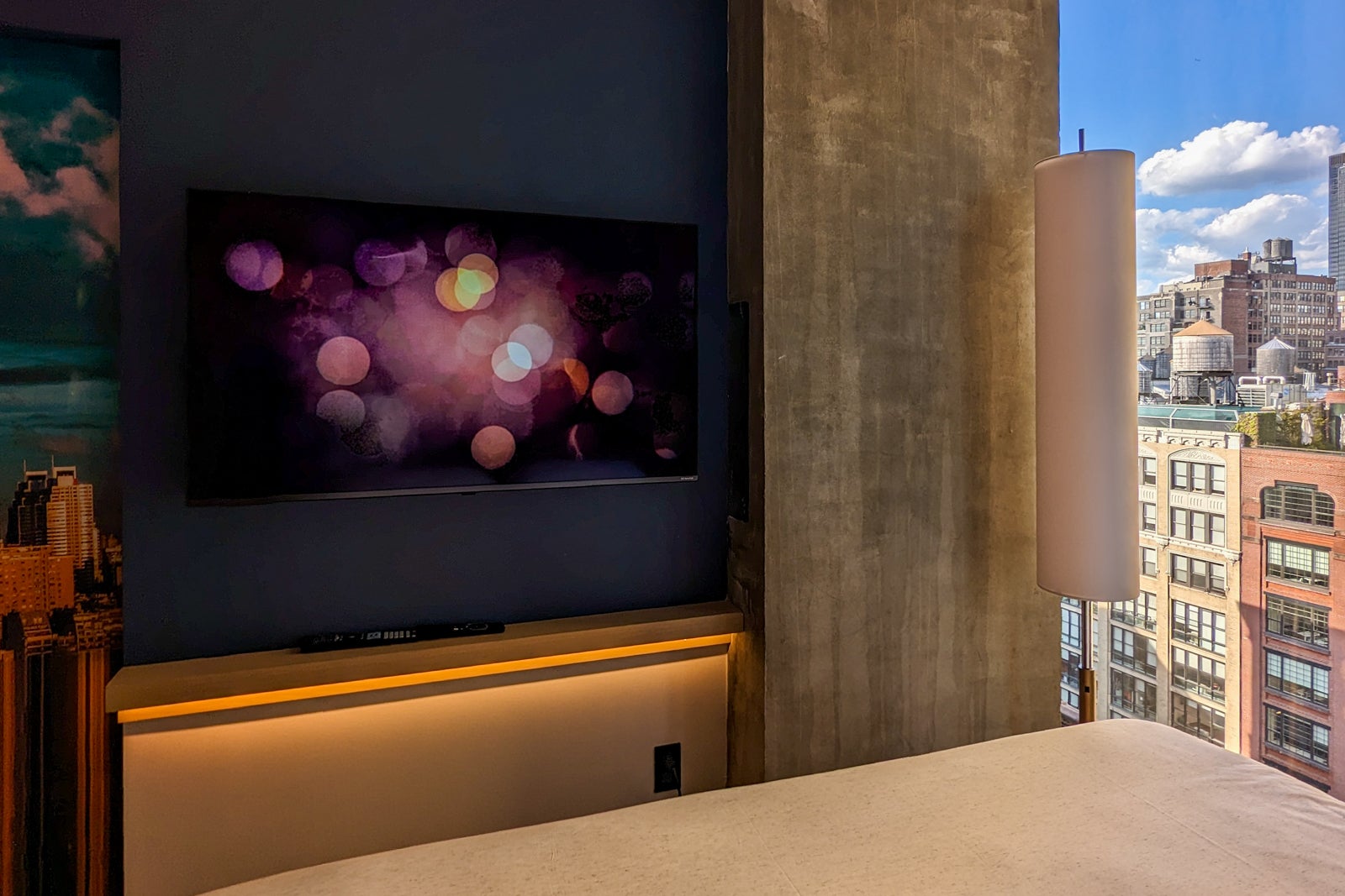 Motto by Hilton New York City Chelsea review: Economical rooms with ...