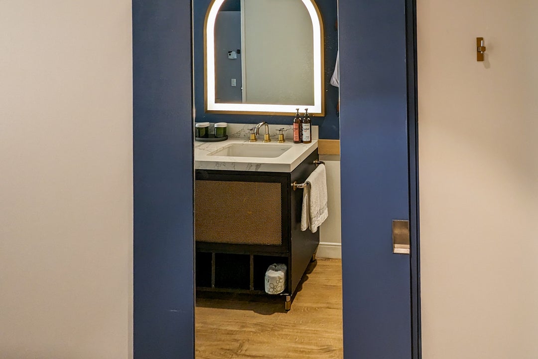 Motto by Hilton New York City Chelsea review: Economical rooms with ...