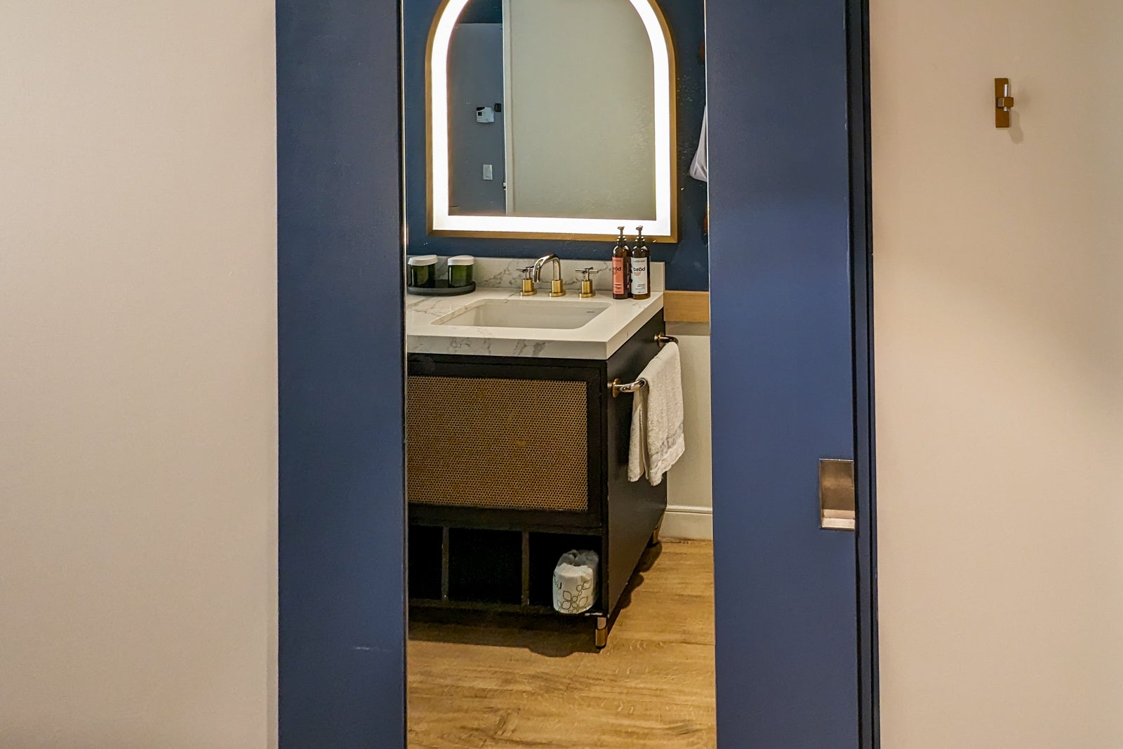 Motto by Hilton New York City Chelsea review: Economical rooms with ...