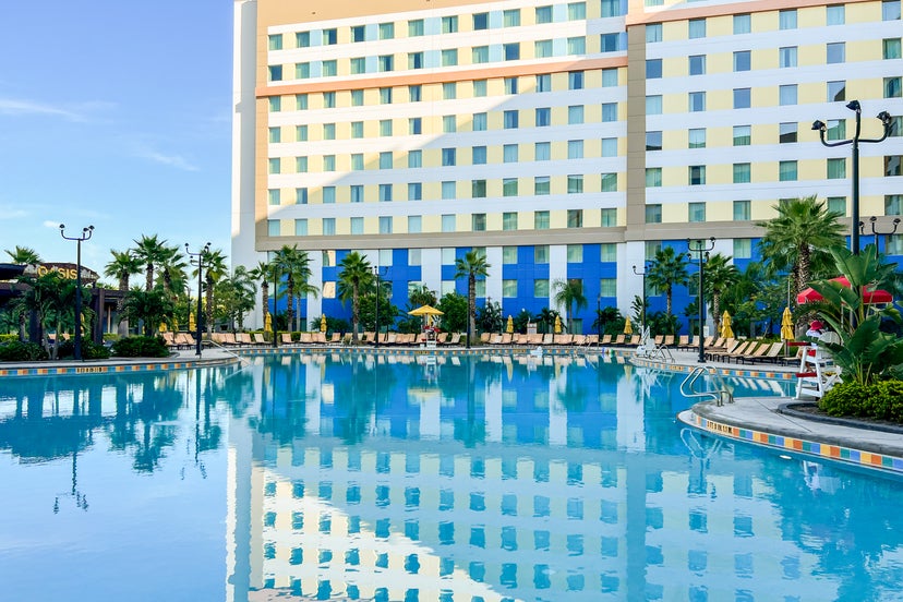Universal's Endless Summer Resort — Dockside Inn and Suites: What it's ...