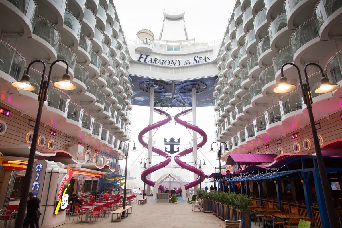 Ultimate Abyss: Royal Caribbean's 10-deck cruise ship slide - The ...