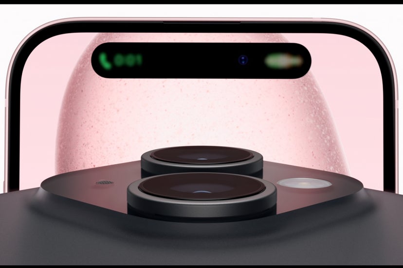 9 travel features I’m most excited about with Apple's new iPhone 15 ...