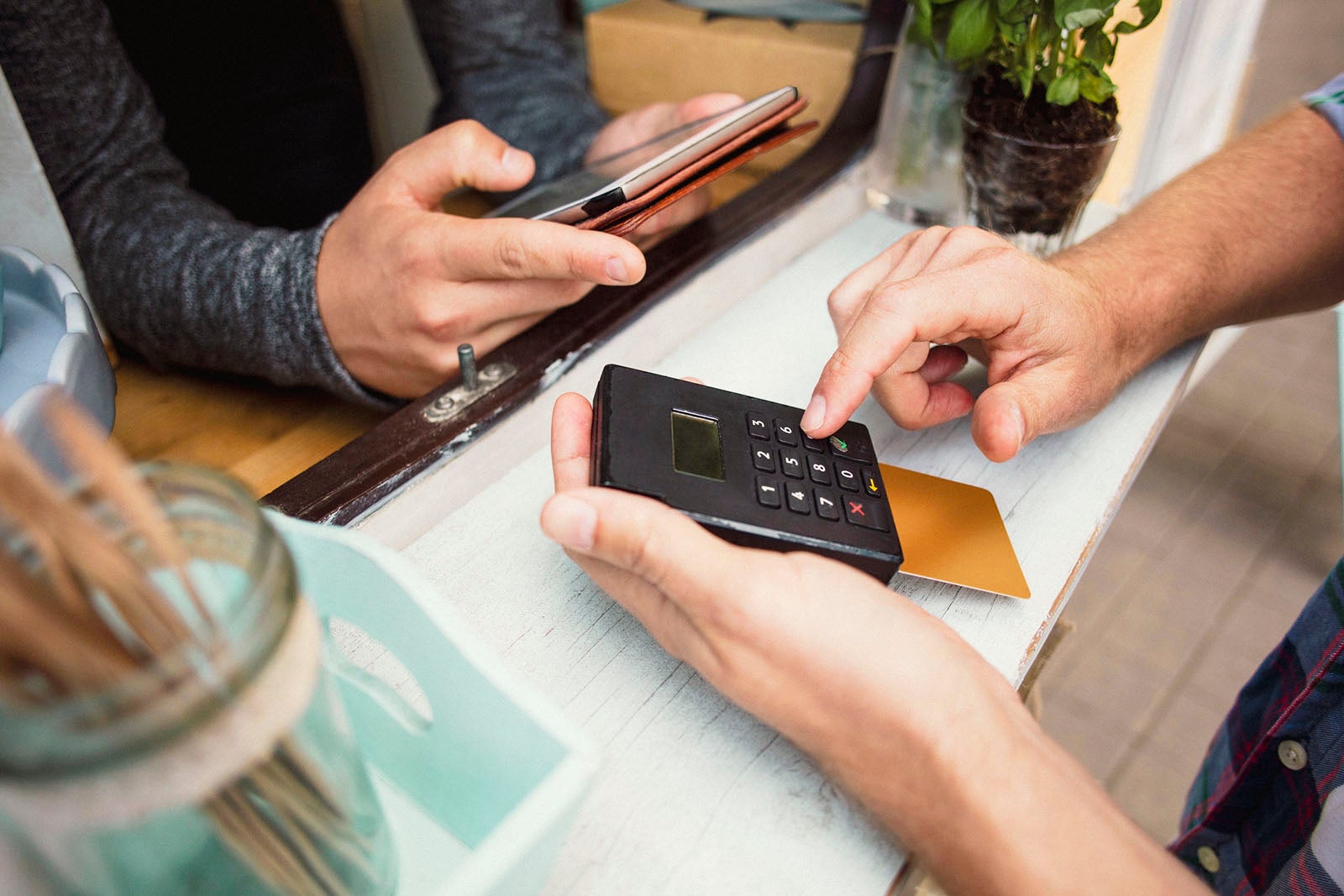 Amex Business Gold changes: New perks for a higher annual fee - The ...