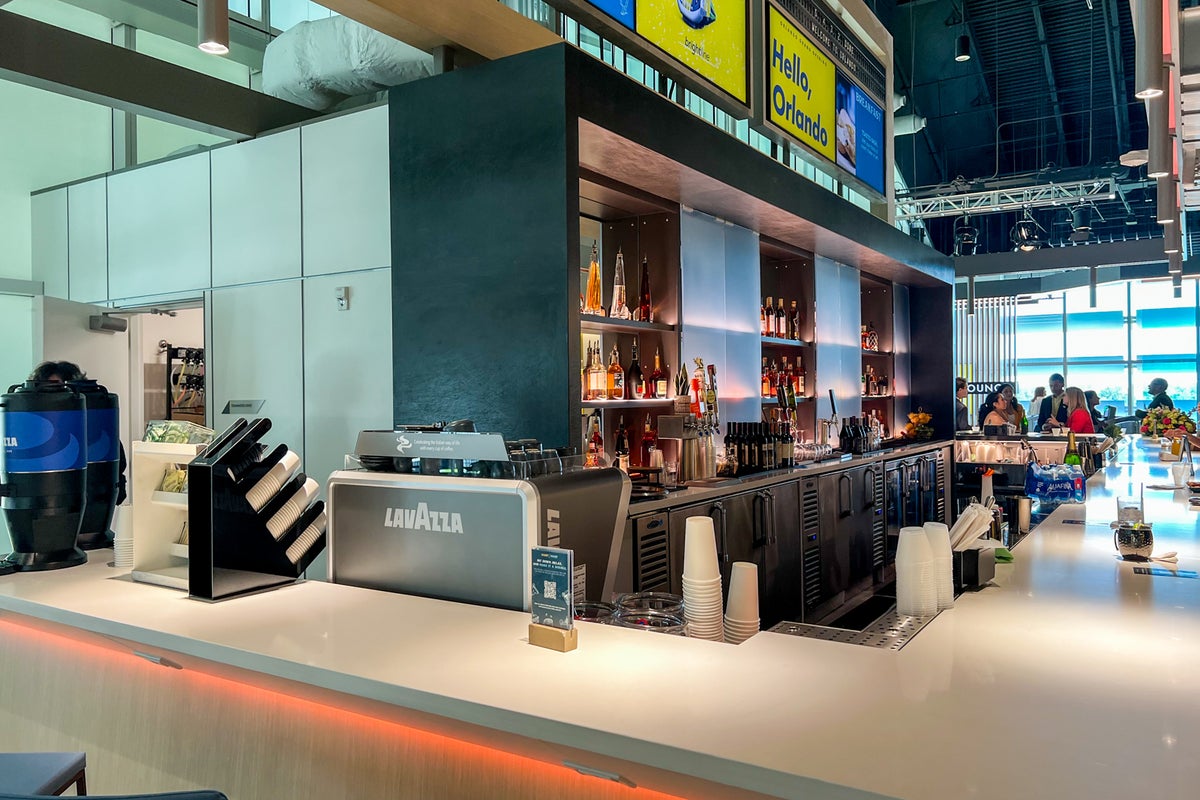 Brightline unveils a loyalty program: Here's everything you need to ...