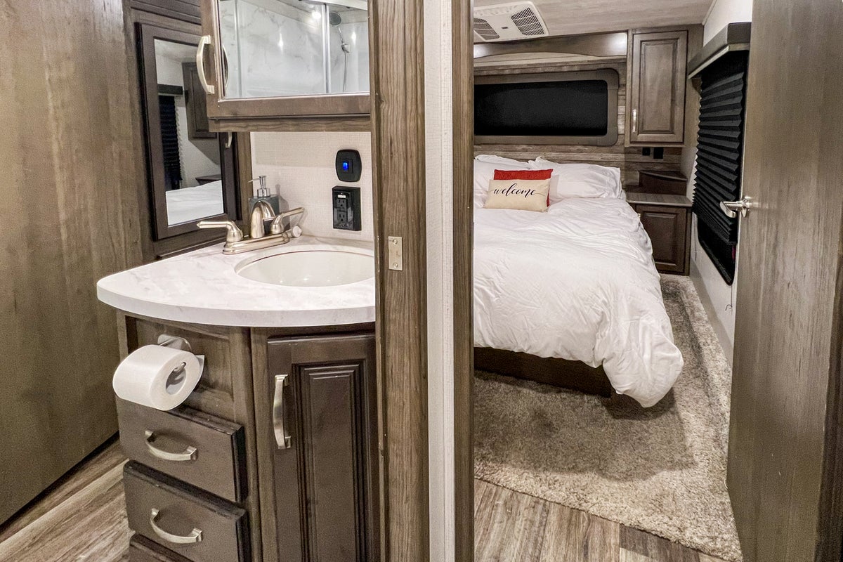 How to rent an RV: What it costs and what to know before you book - The ...