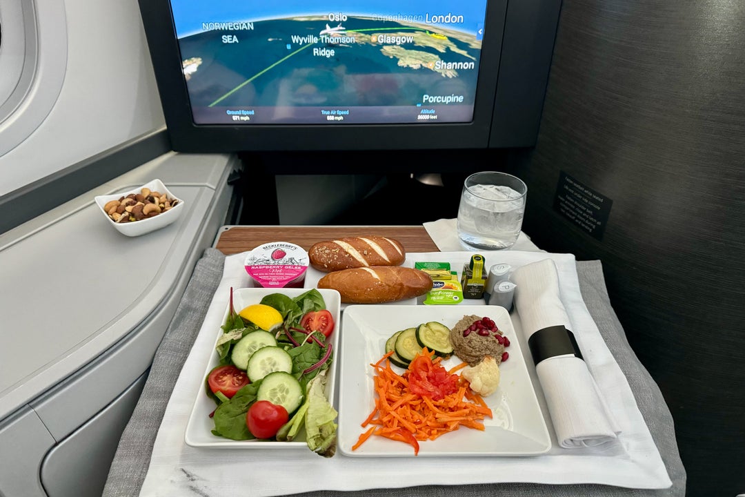 How to use American Airlines systemwide upgrades - The Points Guy