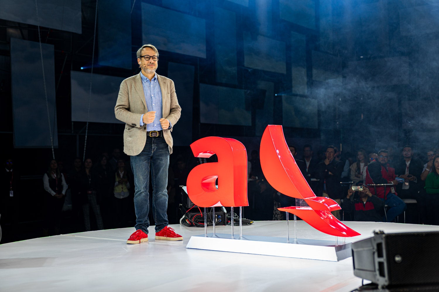 Avianca Airlines rebrands, eyes expansion and improved reliability ...