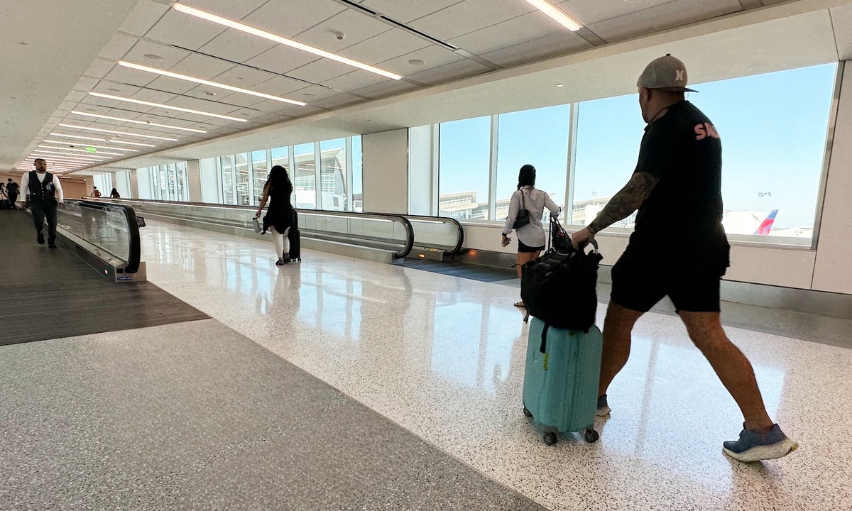 You can now walk between every LAX terminal post-security - The Points Guy