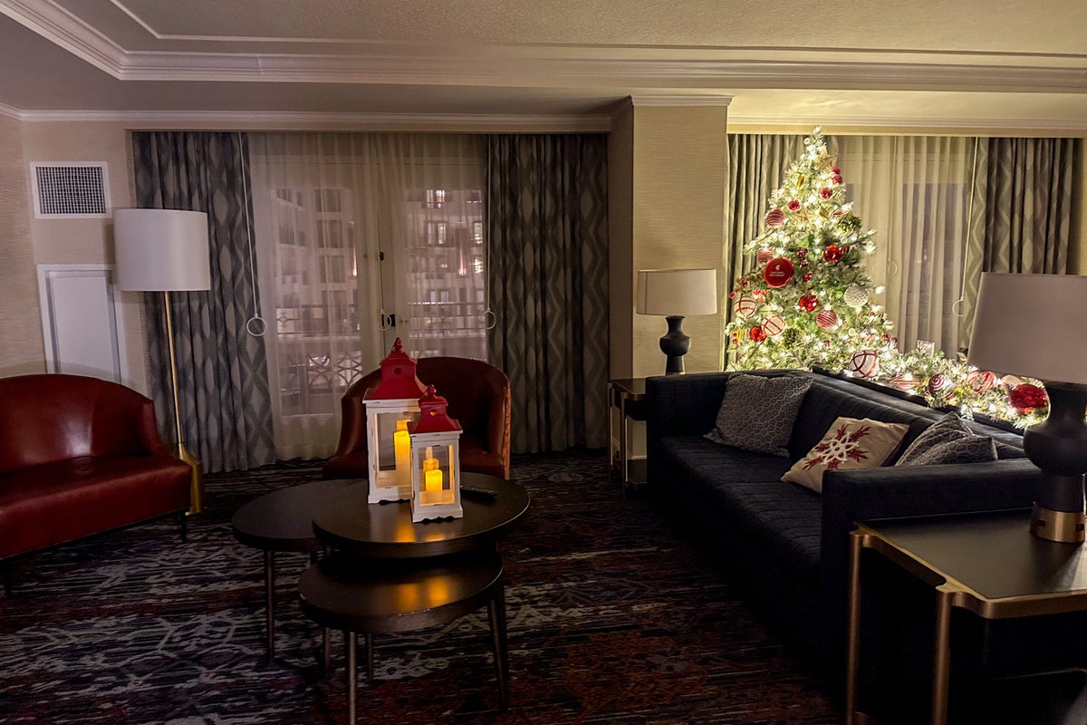 Naughty or ice? What it’s like staying at the Gaylord National during ...