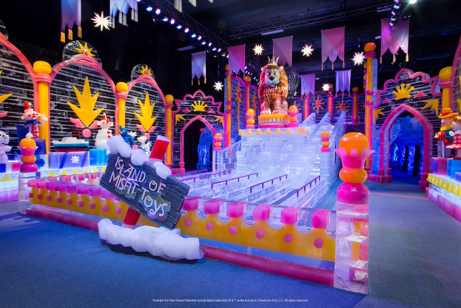 Naughty or ice? What it’s like staying at the Gaylord National during ...