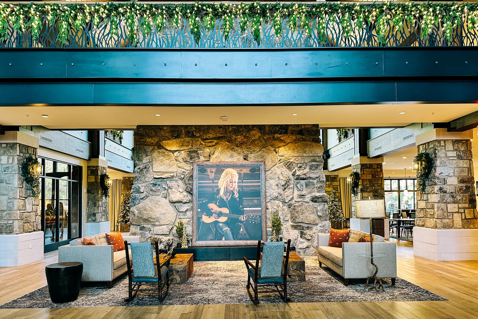 An inside look at Dollywood’s newest resort, Heartsong Lodge & Resort ...