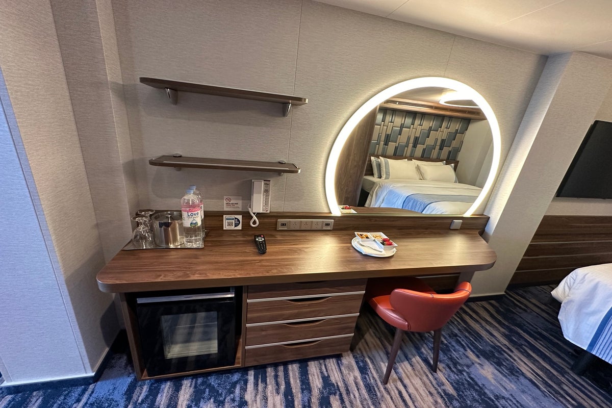 Check out more than 100 Carnival Jubilee photos - The Points Guy