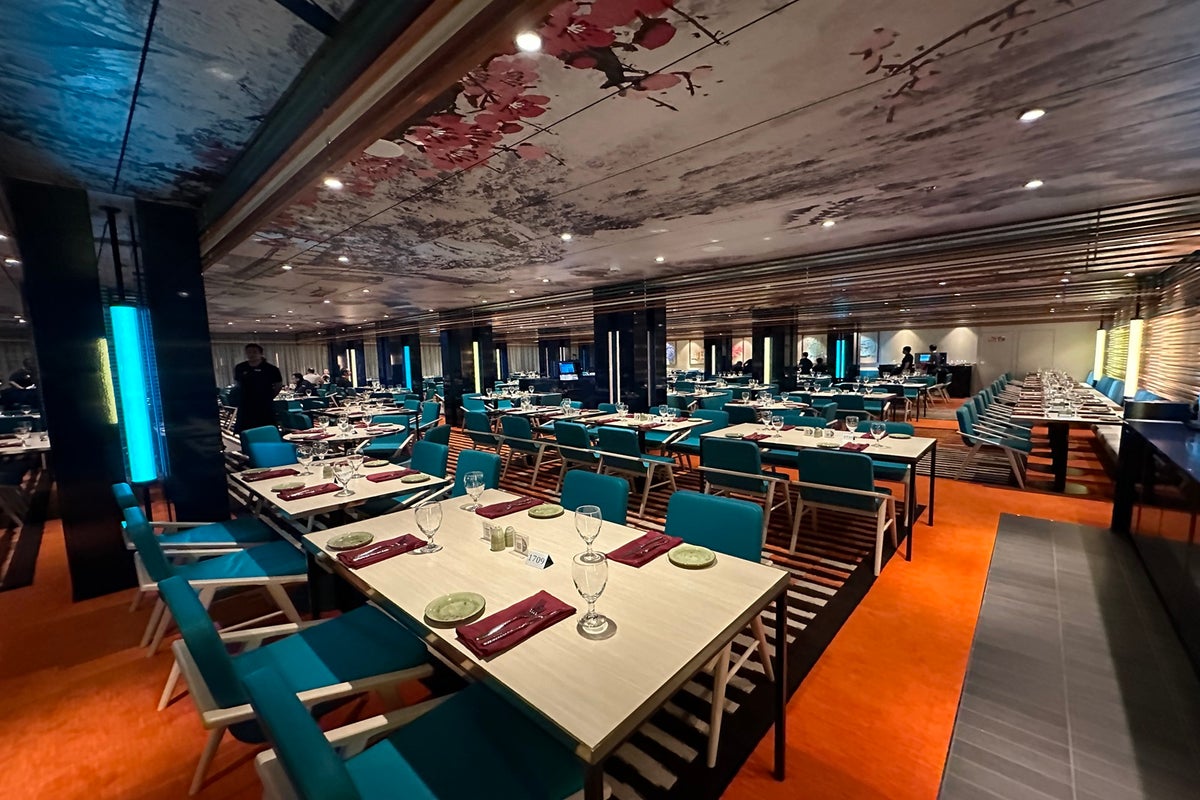 Chibang: Carnival Cruise Line's hybrid Chinese and Mexican restaurant ...