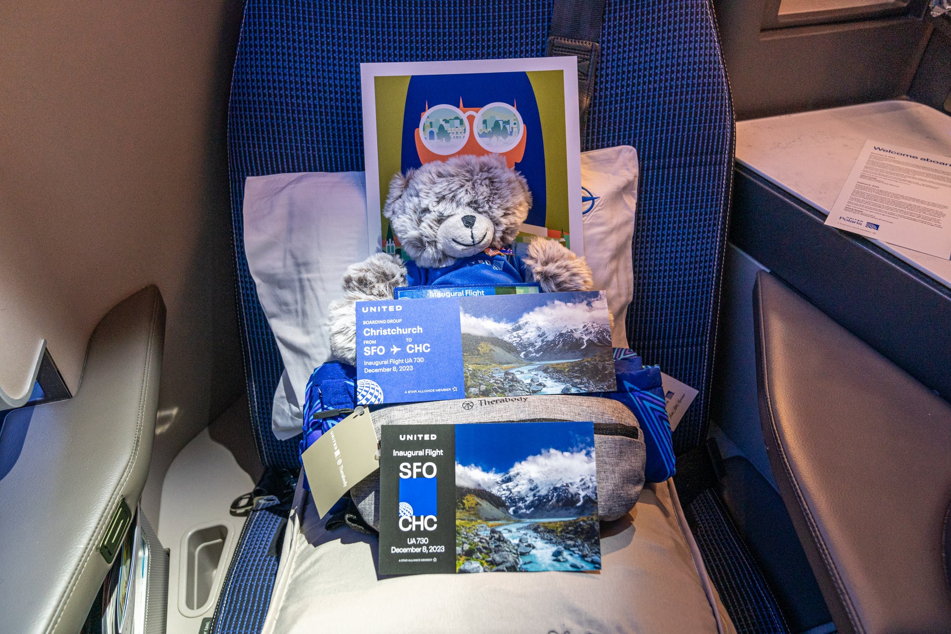 Inaugural flight report: United adds New Zealand's South Island in ...
