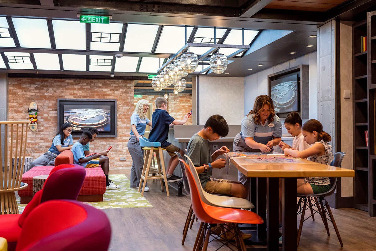 Disney cruise kids clubs: What to know about the Oceaneer Club - The ...