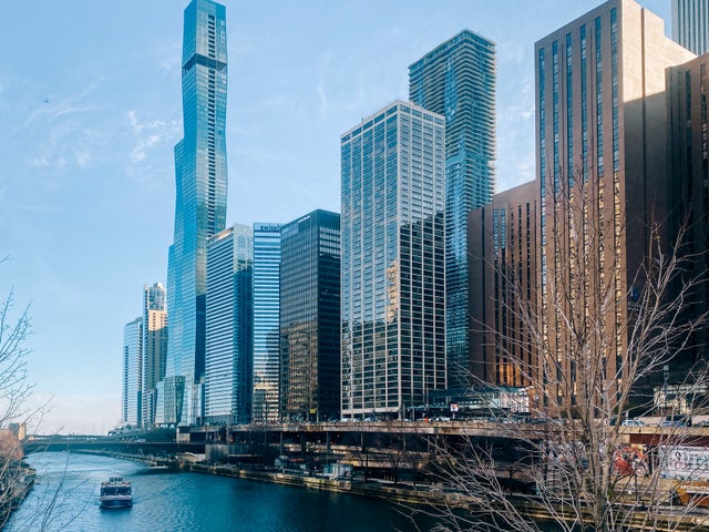 Sky-high luxury: A review of the new St. Regis Chicago - The Points Guy