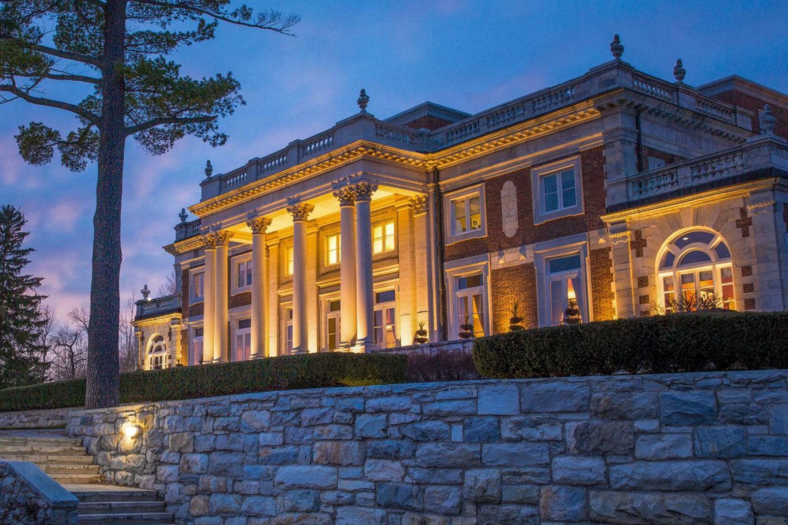 Best Valentine's Day hotel packages - The Points Guy