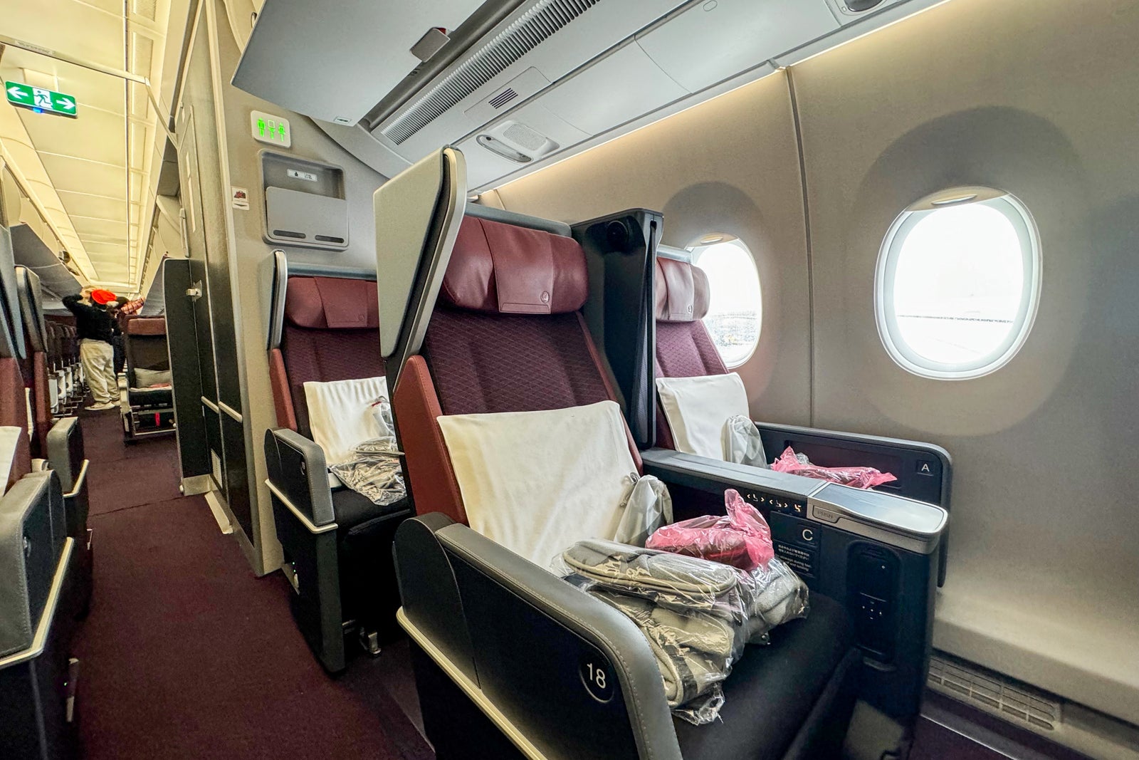 Onboard Japan Airlines' exciting A350-1000 inaugural from New York to ...