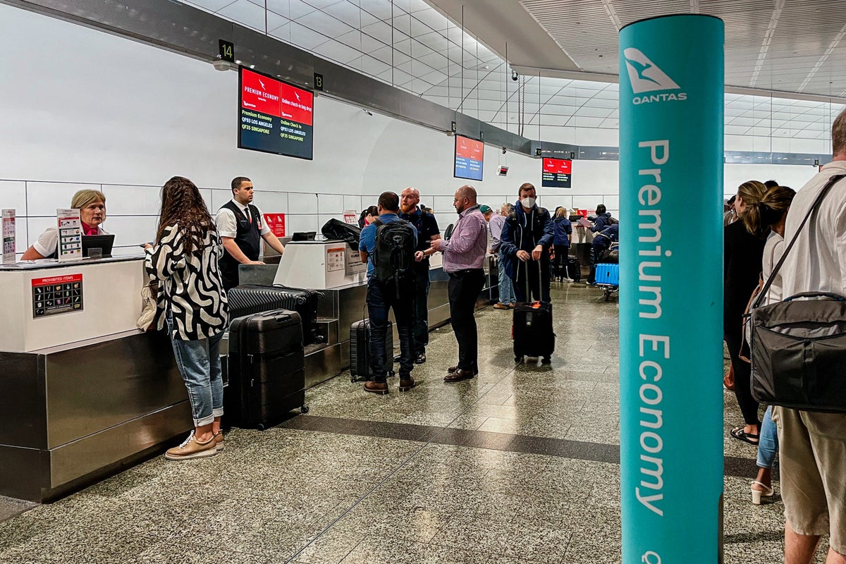 Qantas A380 premium economy class flight review: Is it worth it? - The ...