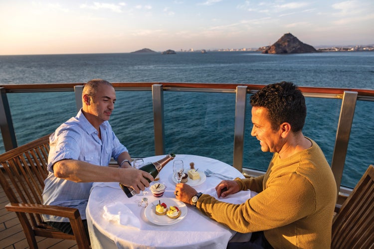 Princess cruise food: The ultimate guide to dining on board - The ...