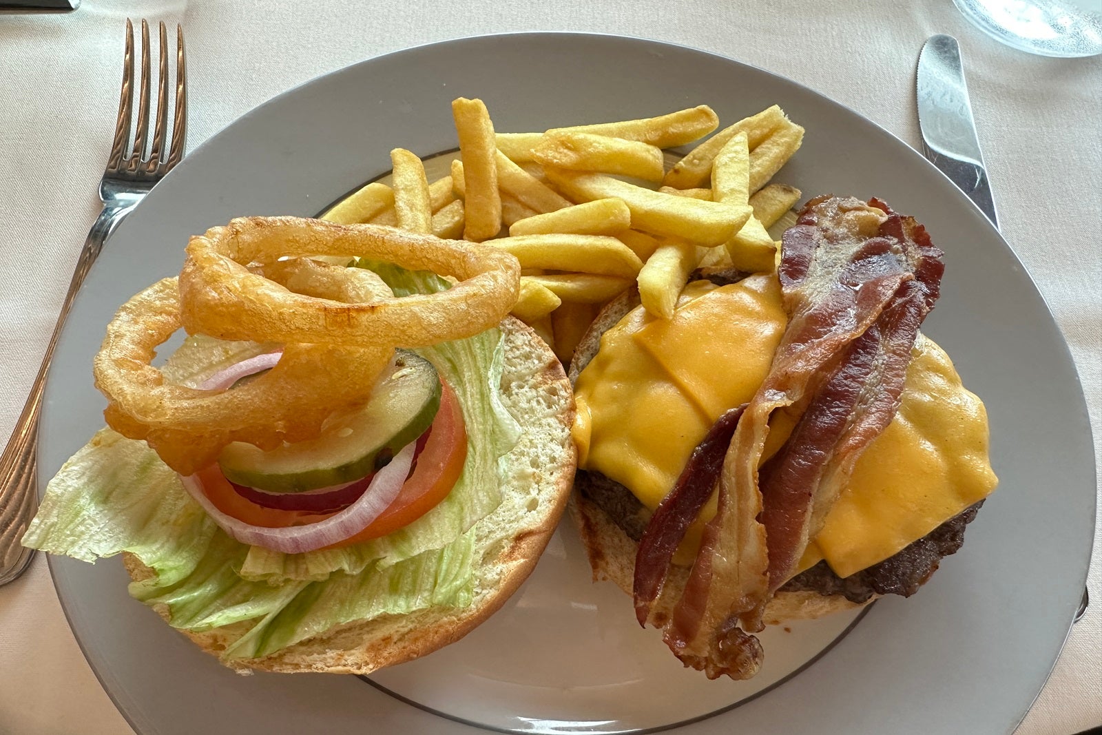 Which line has the best cruise burger? Here are TPG's top picks - The Points Guy