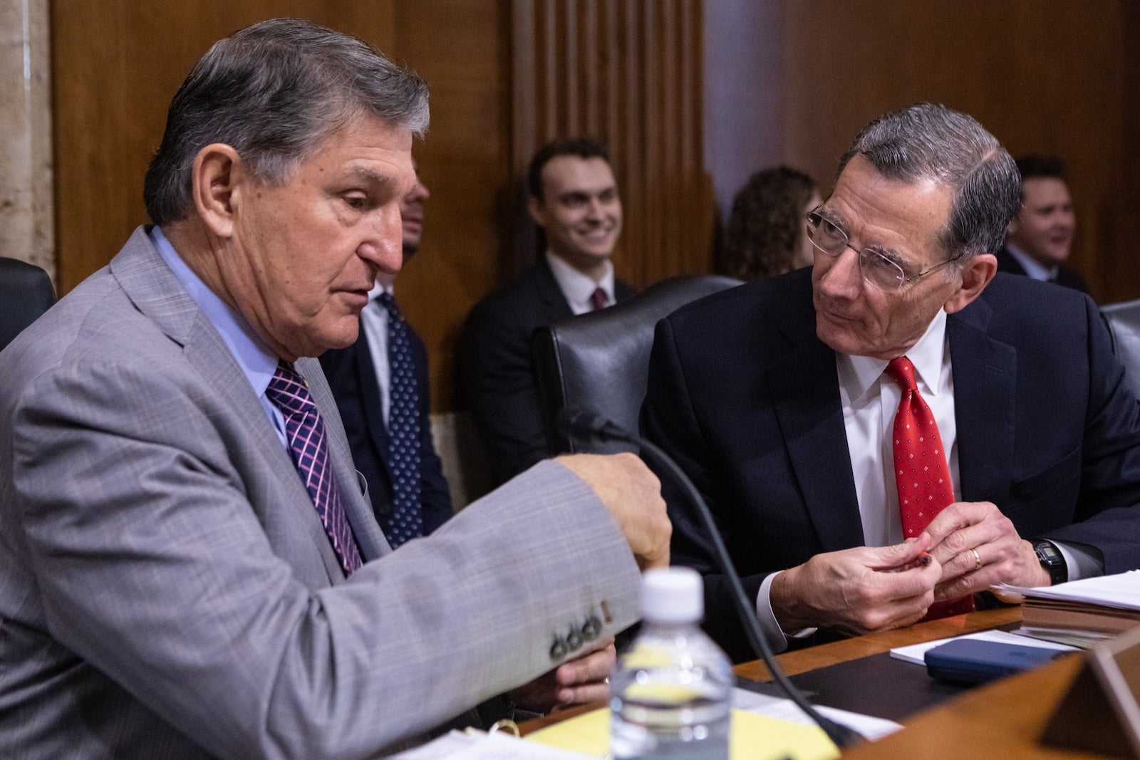 EV road trip anyone? White House says more electric vehicle charging ...