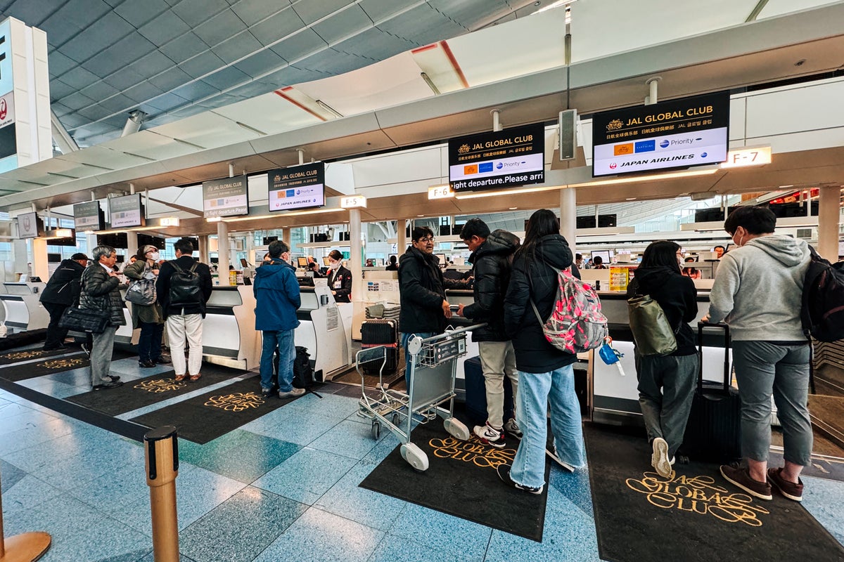New Japan Airlines premium economy review - VoyageAround