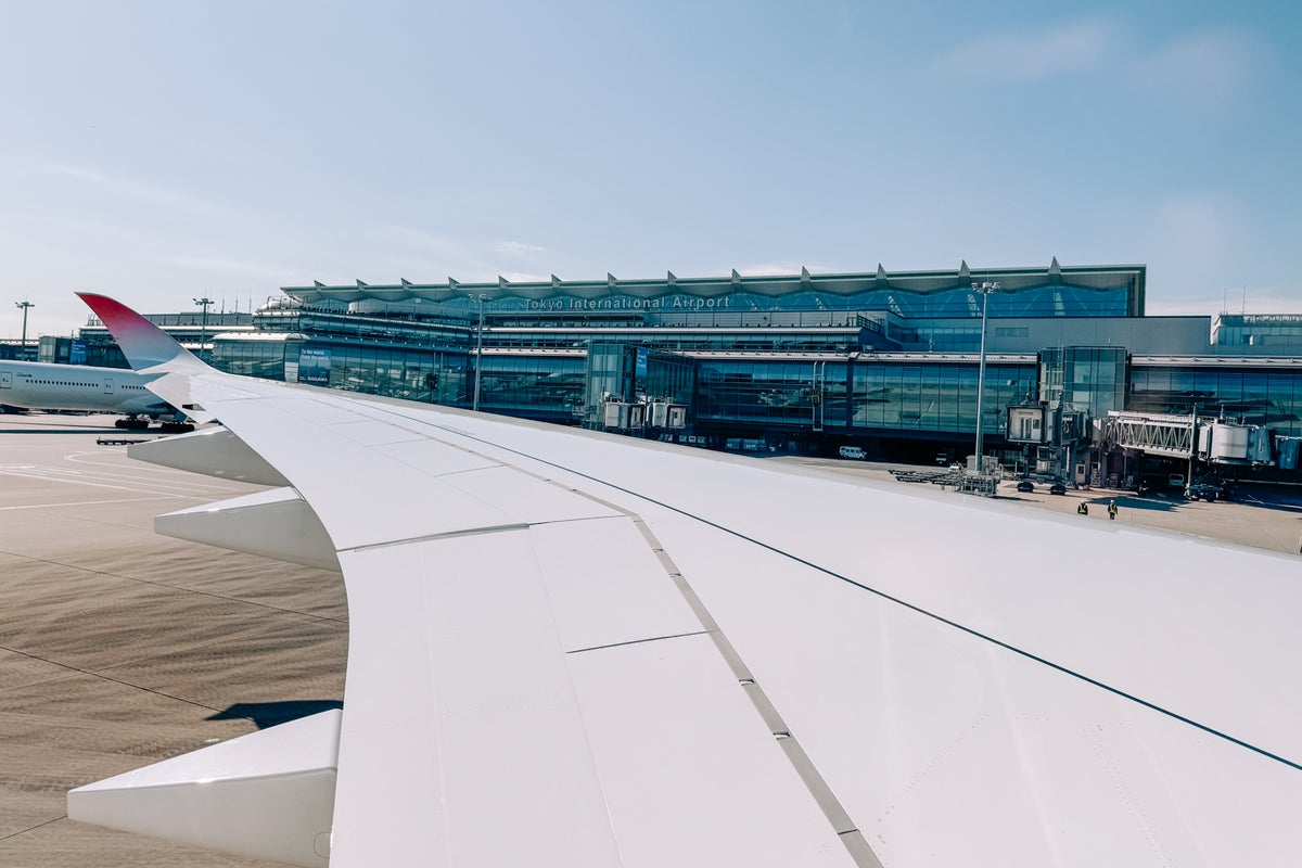 New Japan Airlines premium economy review - VoyageAround