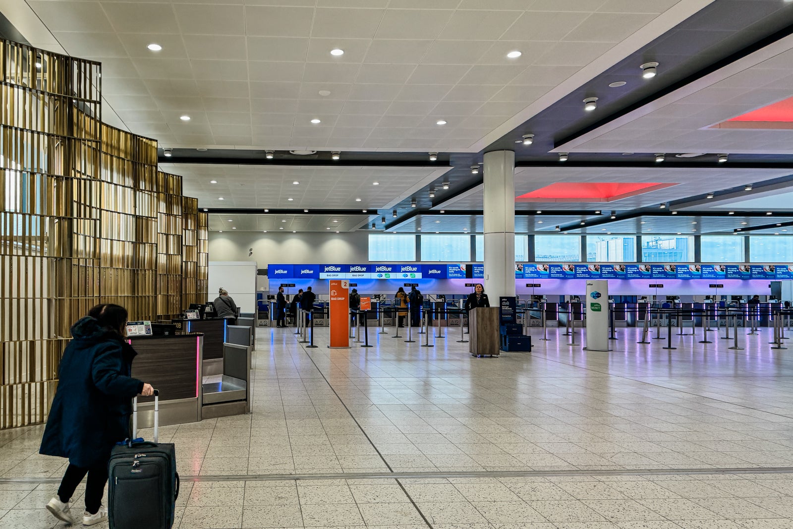 JetBlue Airbus A321LR economy review from London to New York - The ...