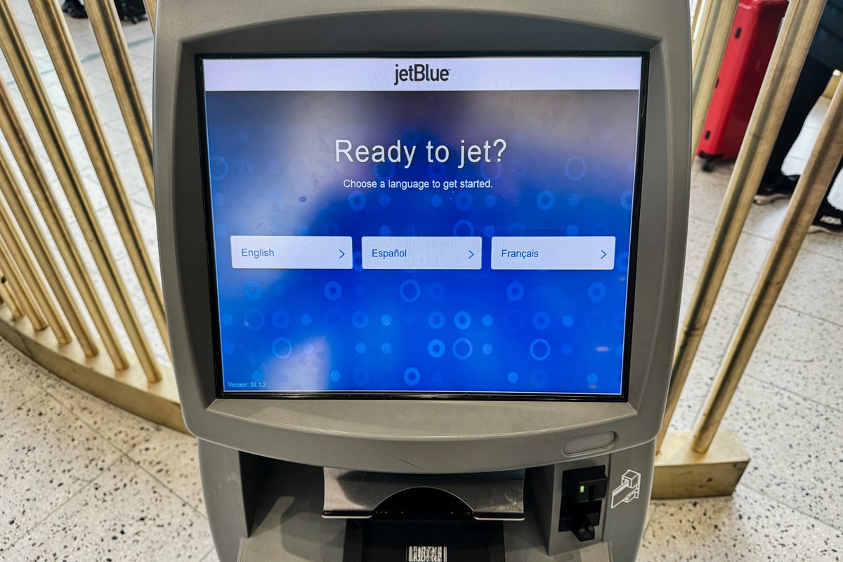 JetBlue Airbus A321LR economy review from London to New York - The ...