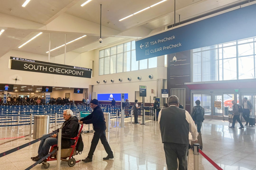 The best ways to get through TSA security lines smoothly - The Points Guy