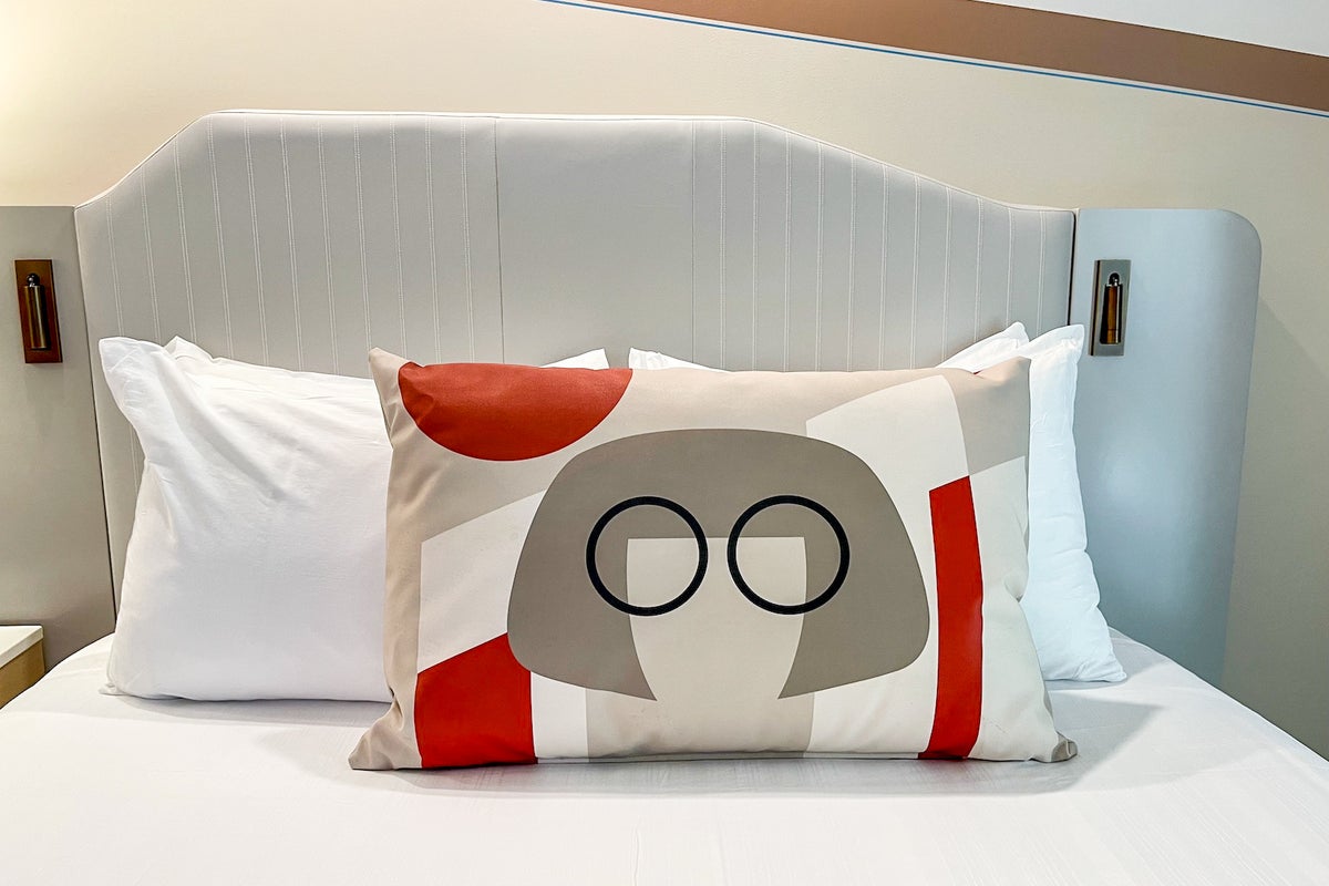 Disney World hotels: Pros and cons - The Points Guy