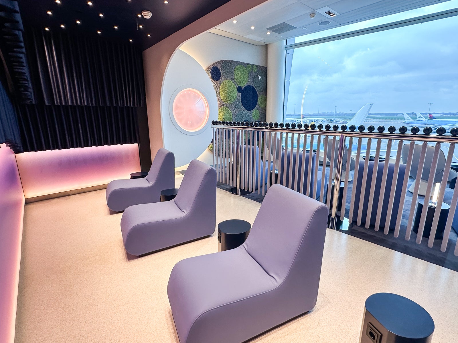 Inside Europe's first Oneworld alliance-branded lounge in Amsterdam Airport Schiphol - The ...