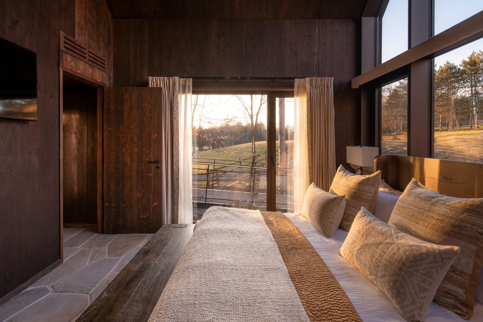 Earn World of Hyatt points by staying in these glam New York treehouses ...