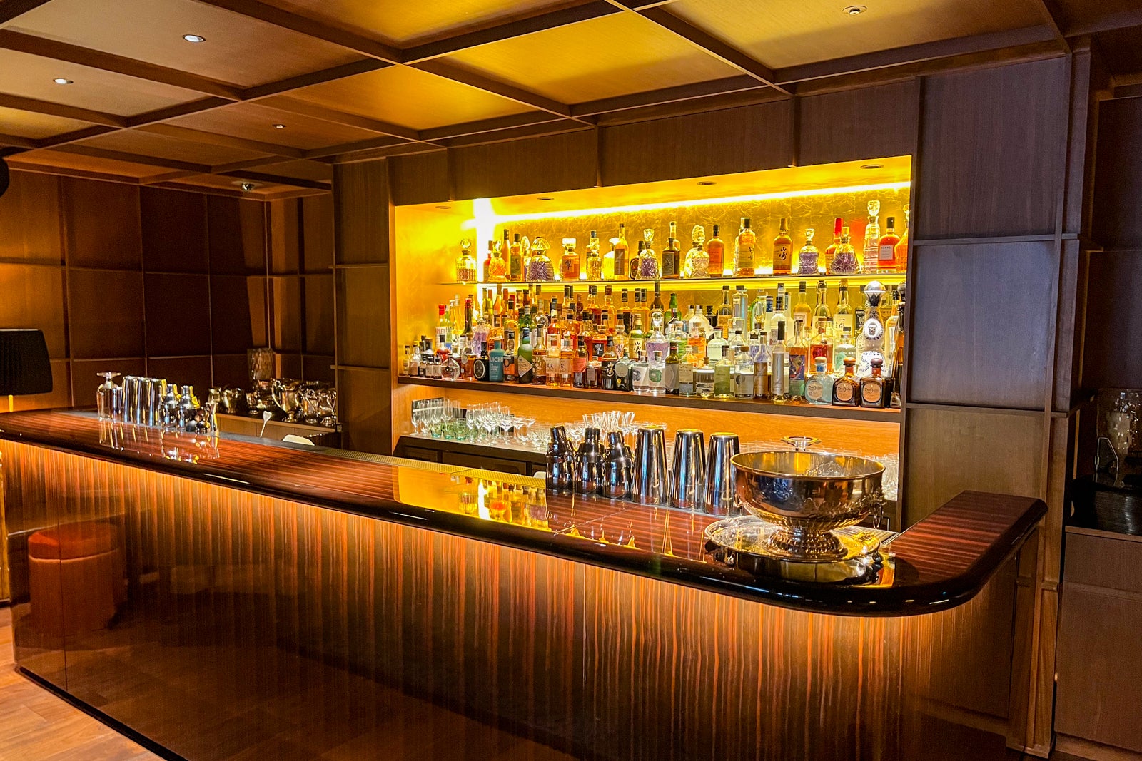 A review of the brand-new Tokyo Edition, Ginza: Intimate glamour in the ...