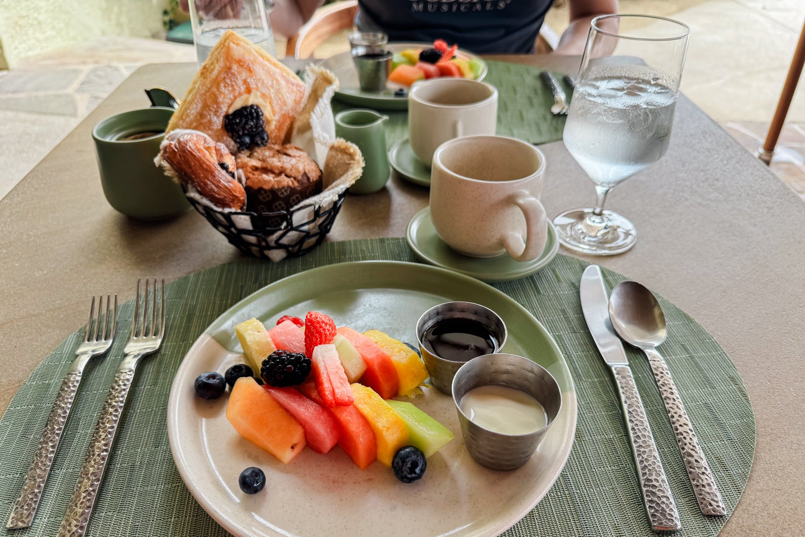 How I got nearly $5,000 in value from my first month with the Hilton ...