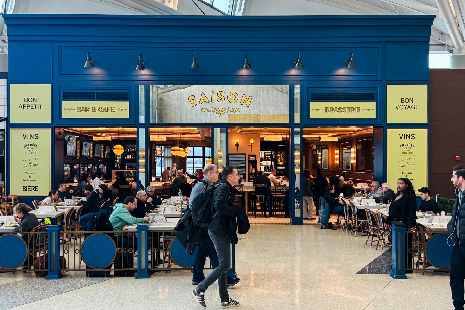 Review: United's invite-only Classified restaurant at Newark - The ...