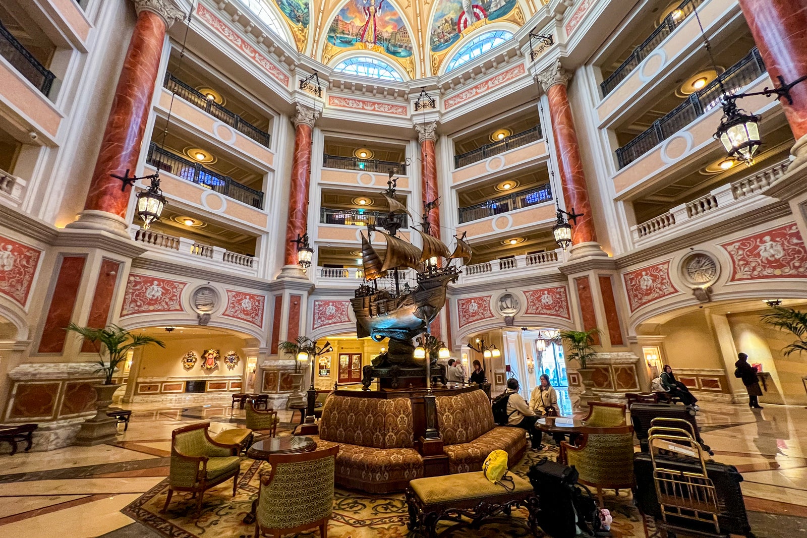 What it's really like to stay at the Tokyo DisneySea Hotel MiraCosta ...