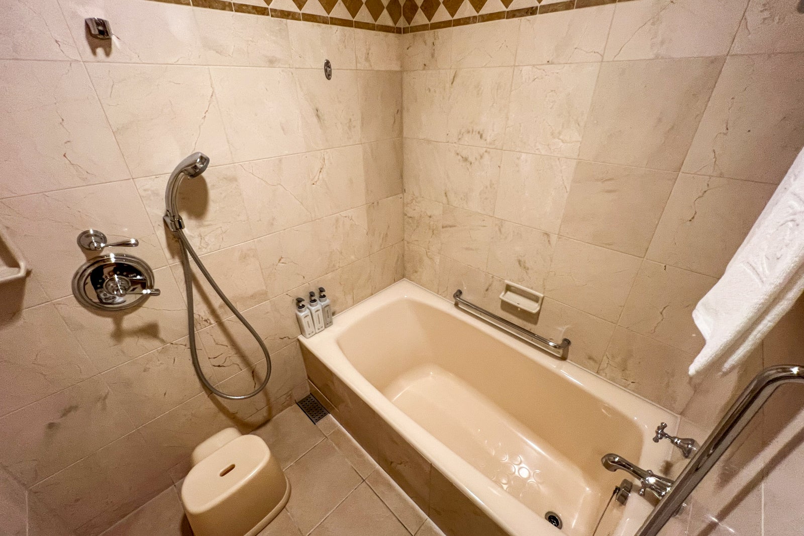 What it's really like to stay at the Tokyo DisneySea Hotel MiraCosta ...