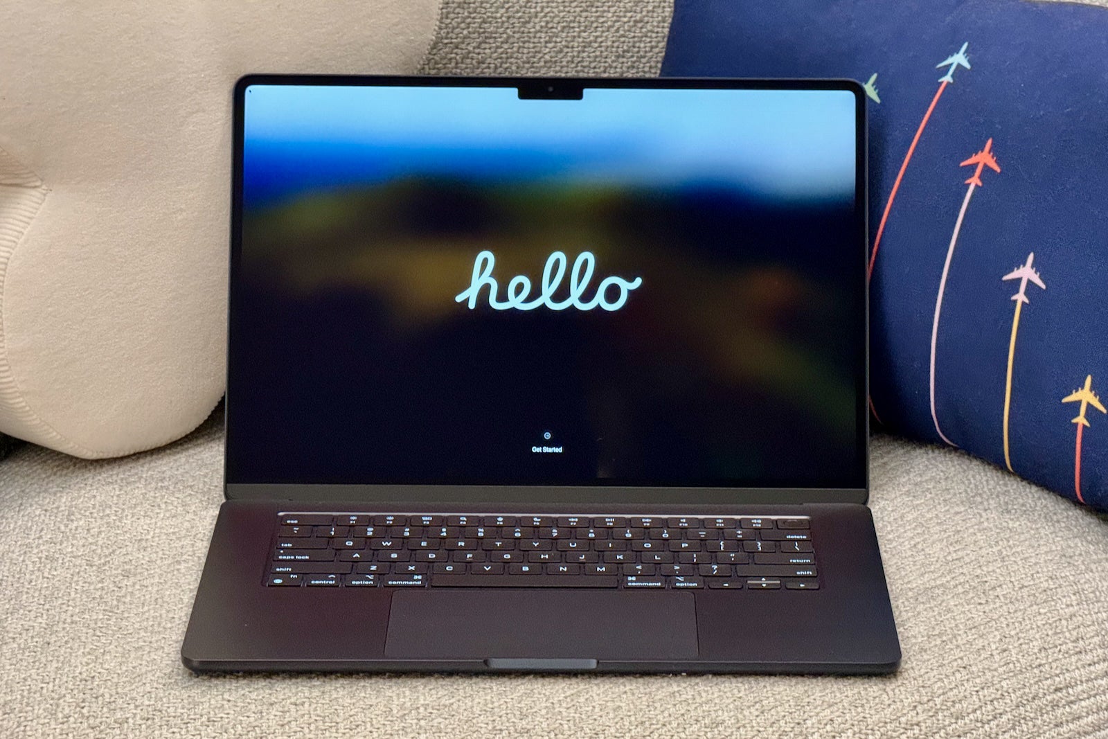 Exclusive: Apple explains how the new MacBook Air was designed for travel - The Points Guy