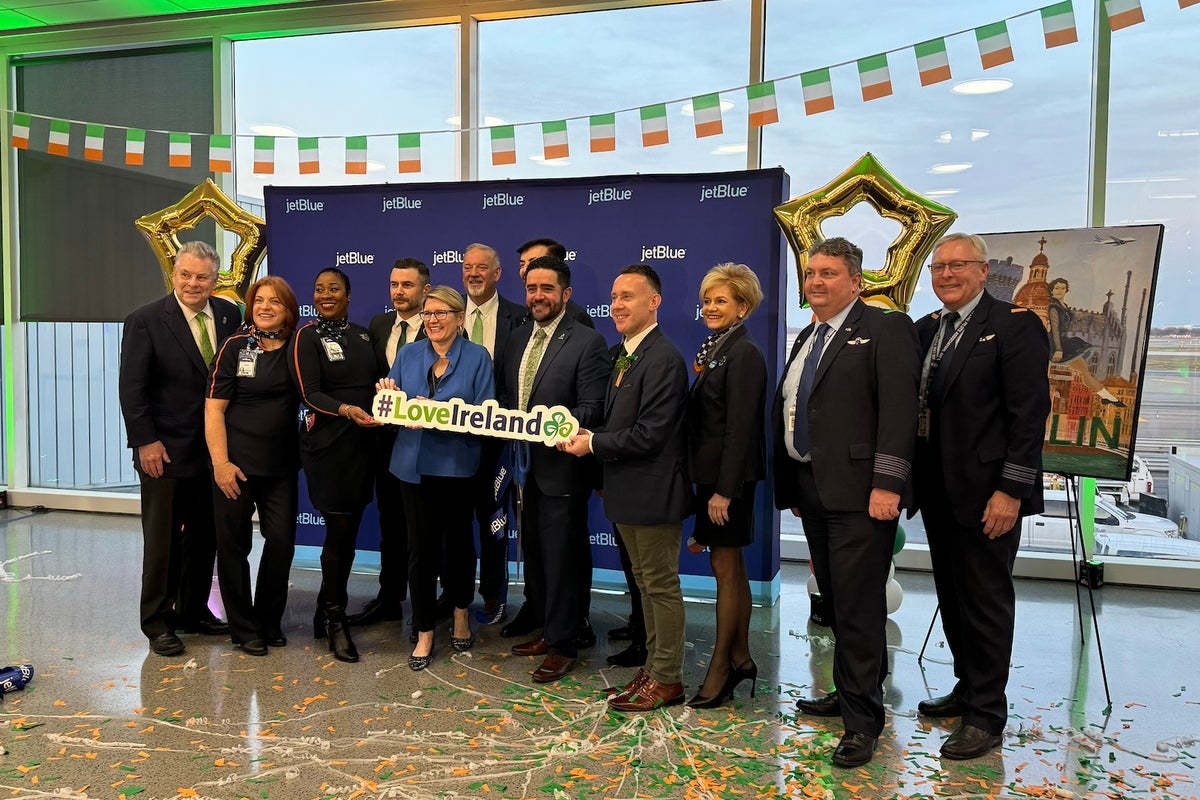 JetBlue's inaugural flight to Dublin touches down - The Points Guy