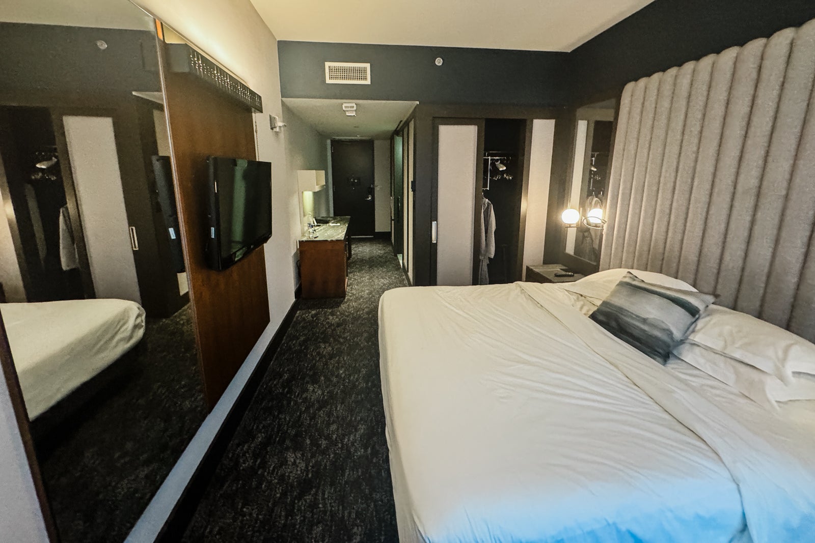 A review of the Kimpton Hotel Eventi in New York City - The Points Guy