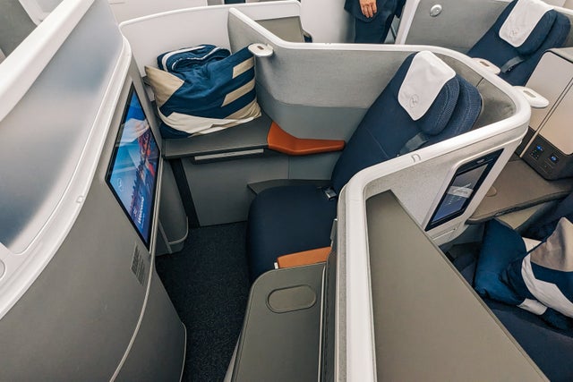First look at Lufthansa's Allegris aircraft with new seating in all ...