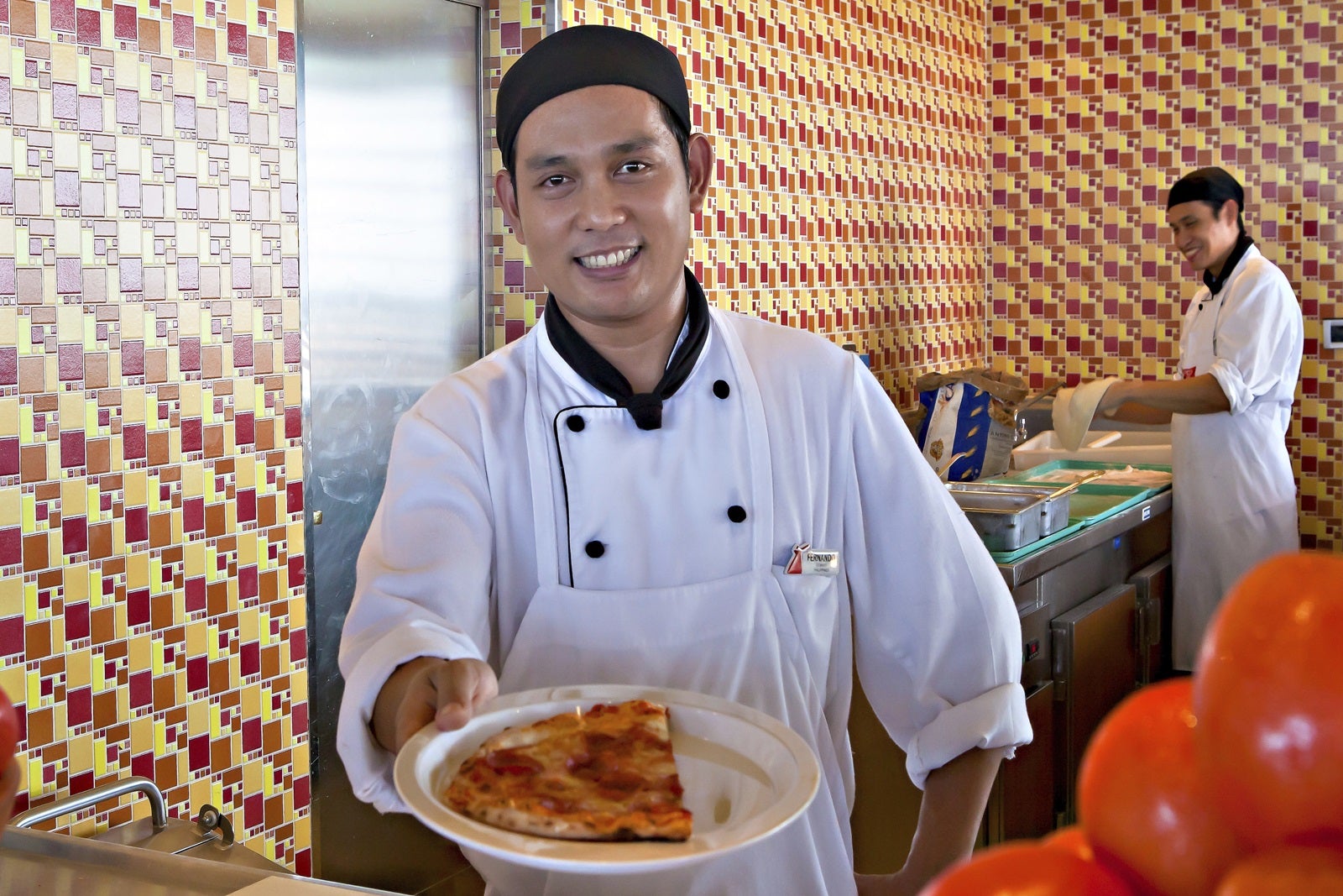 Carnival cruise pizza: Pizza Pirate and Pizzeria del Capitano - The ...
