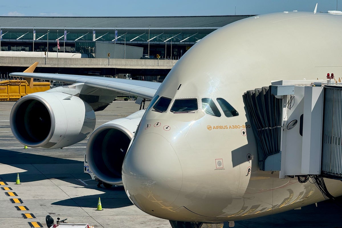 Etihad's Airbus A380 — and the exclusive Residence — is officially back ...