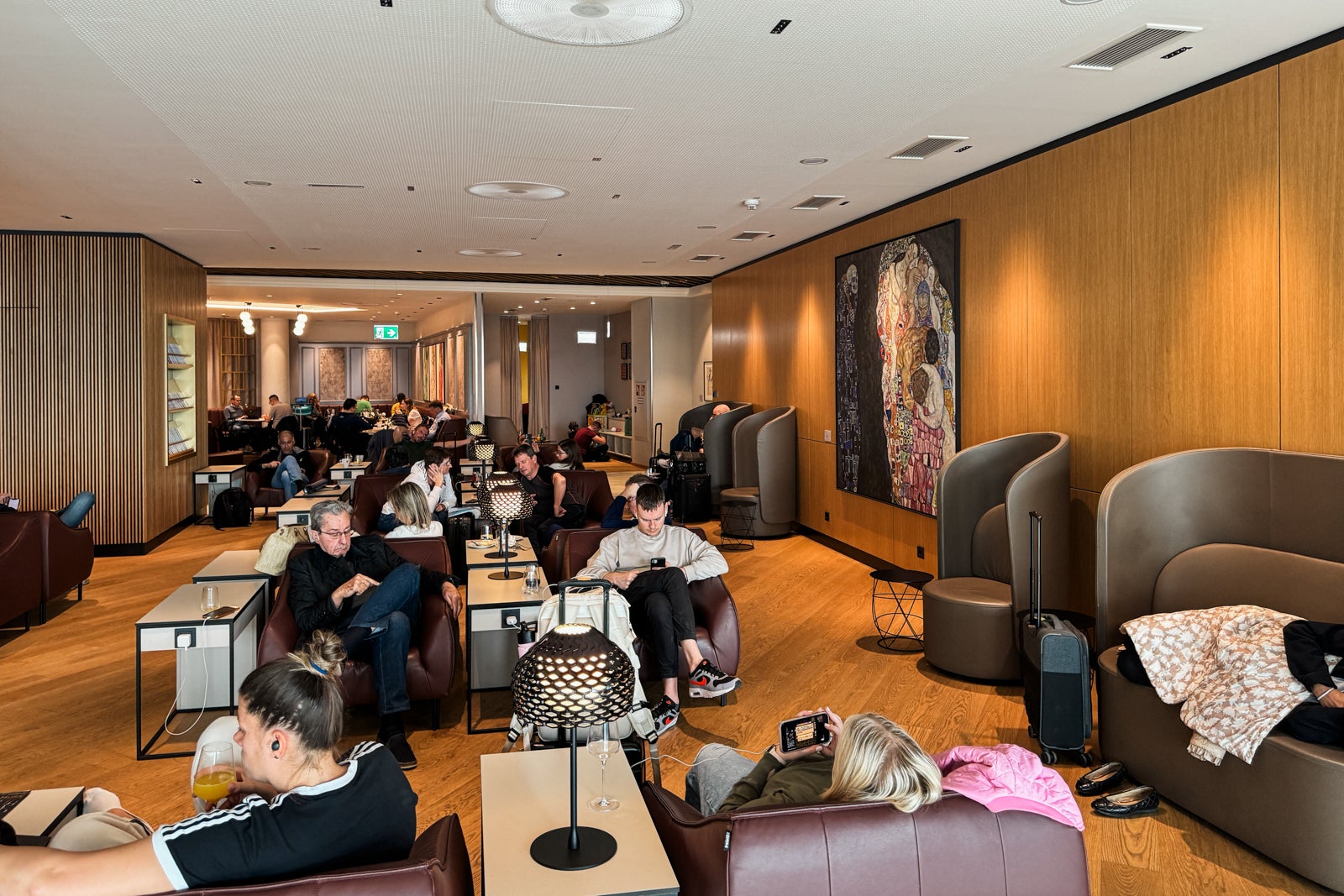 What it's like visiting the Vienna Lounge — Priority Pass' best-rated lounge - The Points Guy