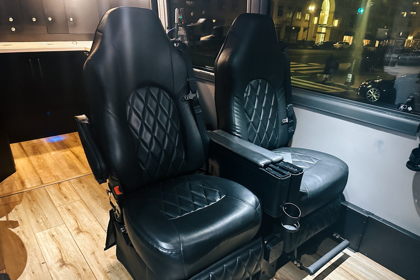 The Jet vs. Amtrak: What is the best way to get between New York City ...